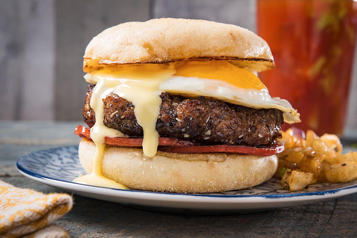 Brunch burgers store